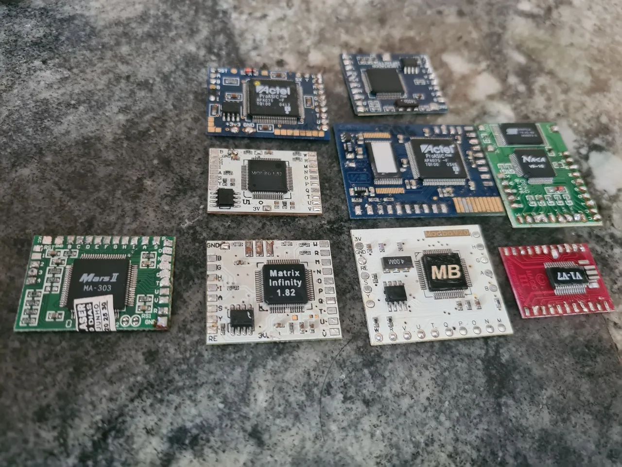 Pacote de 8 mod Chips Para PS2 Playstation 2, Matrix, libertador, etc ...