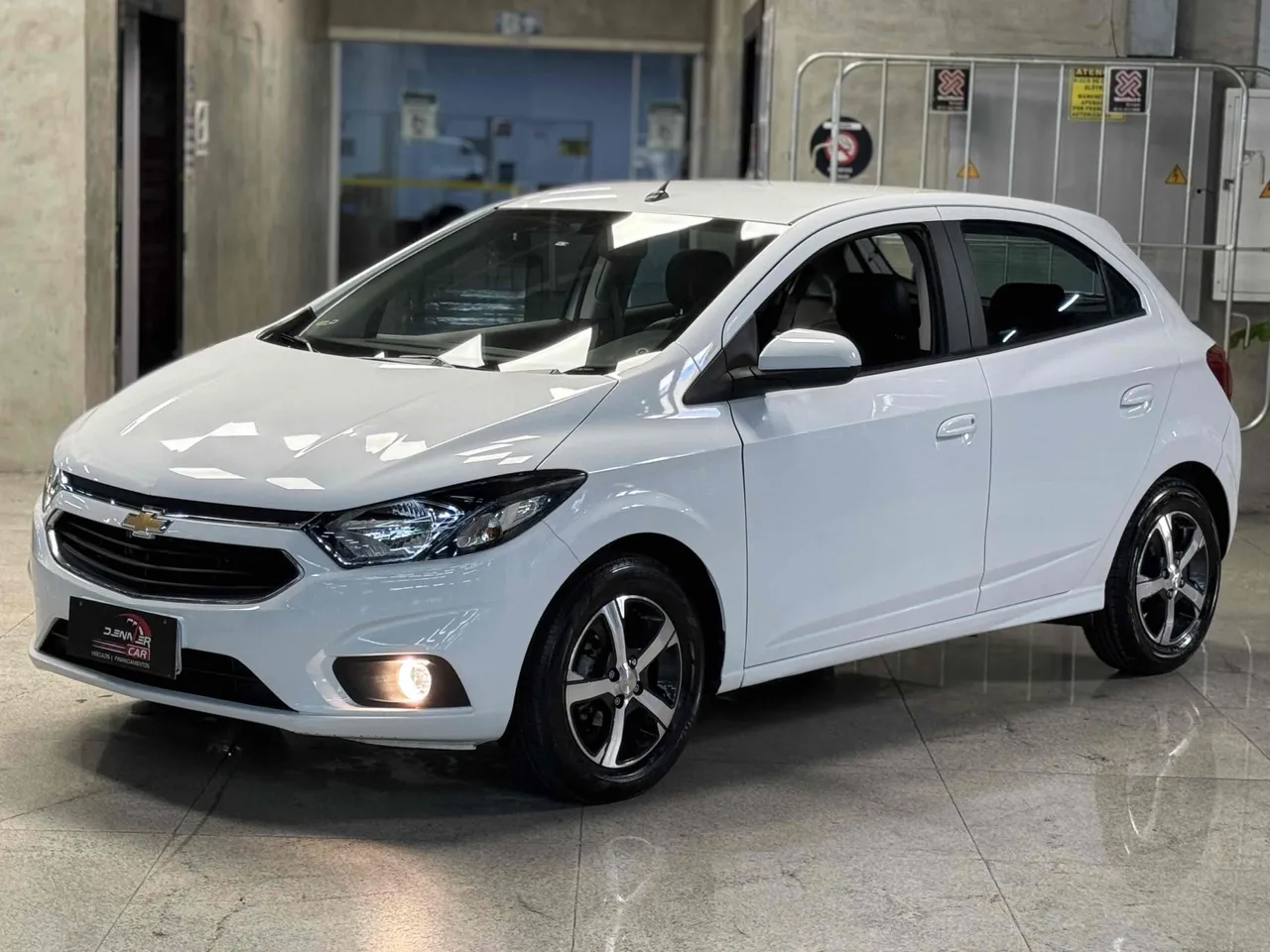 Chevrolet Onix 2018 Usados e Novos