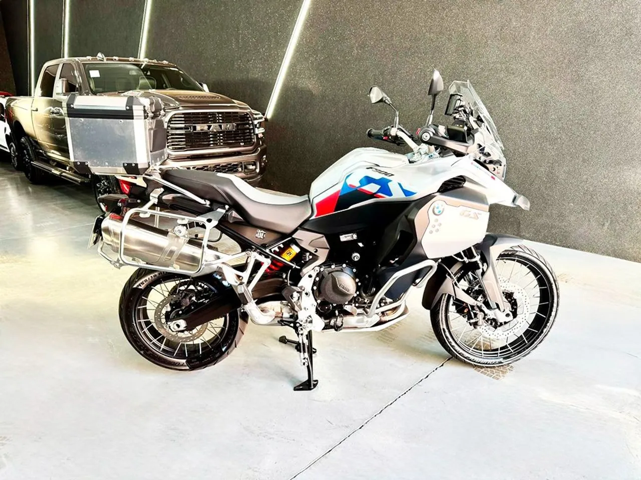Motos BMW F 900 GS ADVENTURE PLUS no Brasil