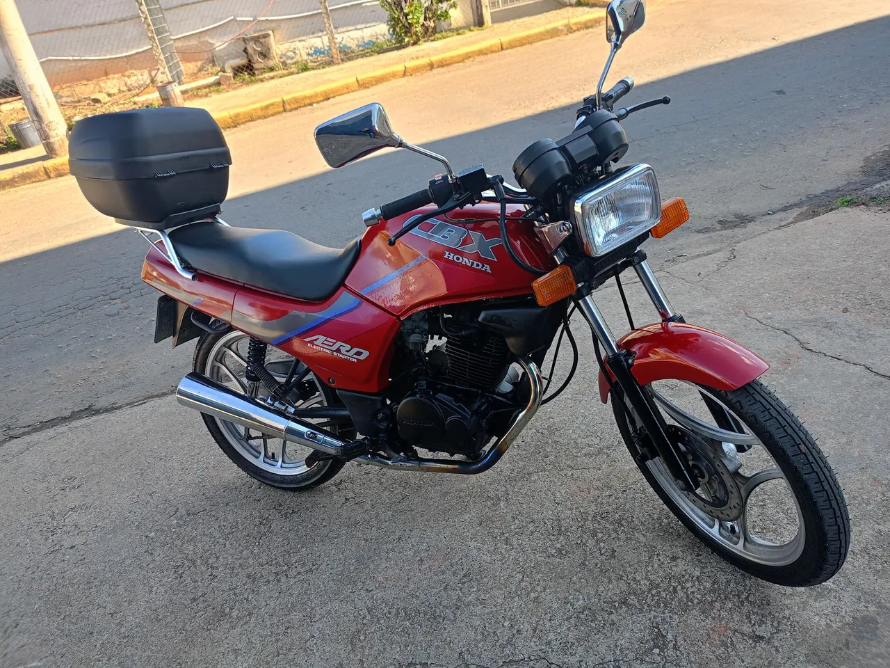 Motos HONDA CBX no Brasil