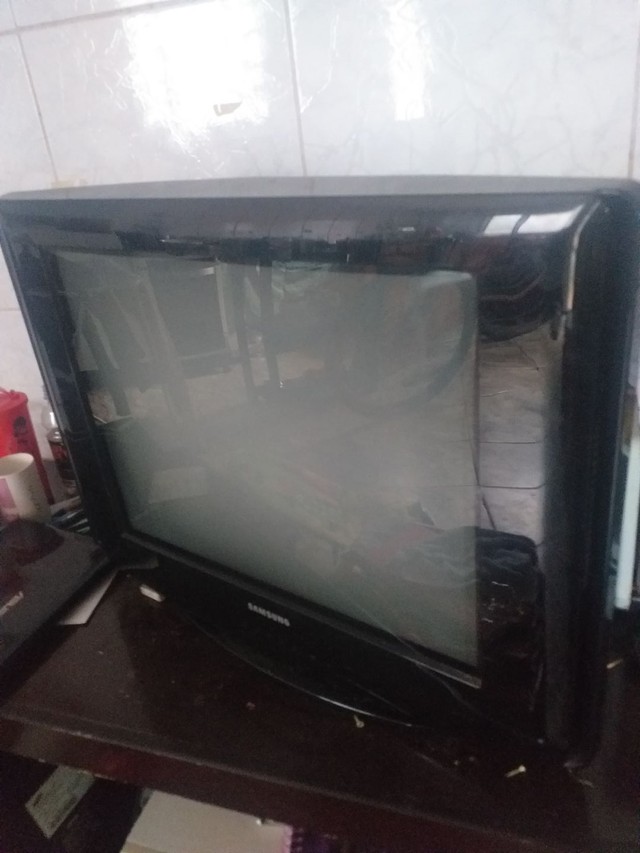 Tv de tubo 21 polegadas samsung | +14 anúncios na OLX Brasil