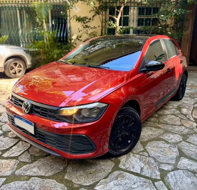 VOLKSWAGEN POLO TRACK FIRST EDITION 1.0 FLEX 12V 5P Usados e Novos