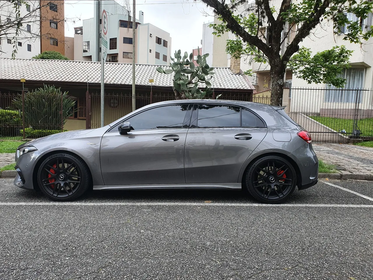 "mercedes benz a45 amg" no Brasil