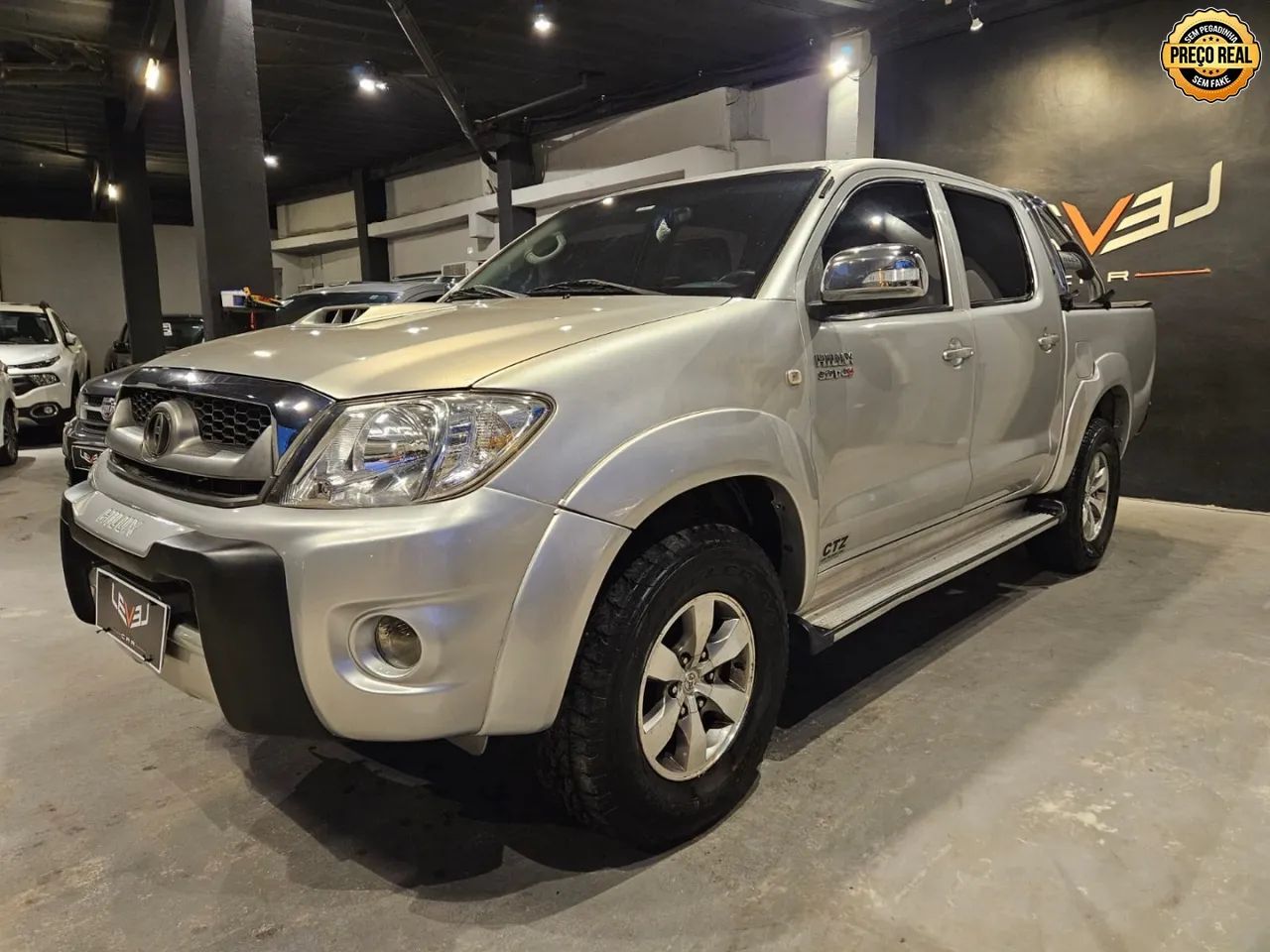 TOYOTA HILUX 2010 Usados e Novos