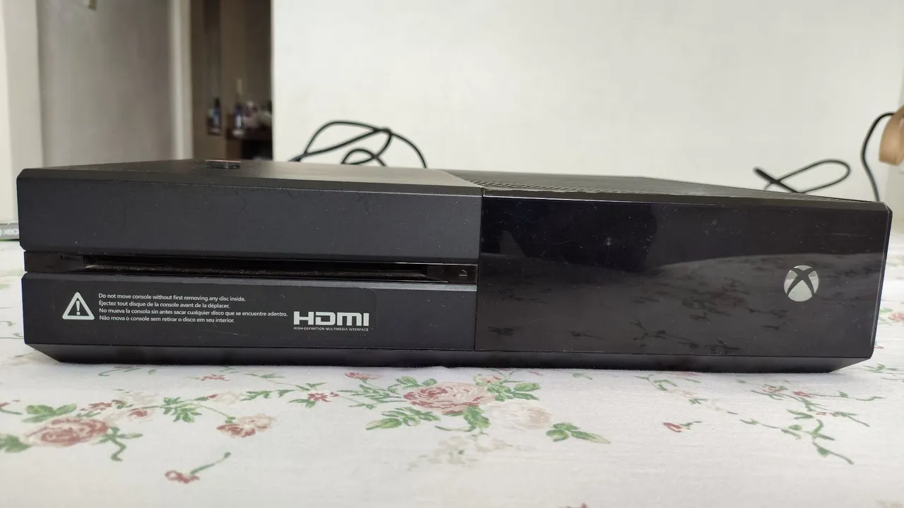 "xbox one 500 gb" - Consoles de Vídeo Game no Brasil