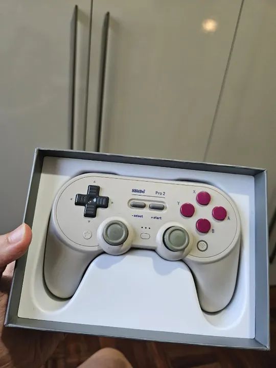 8Bitdo Pro 2 Bluetooth Controller Classic Edition - Na caixa - Peças e ...
