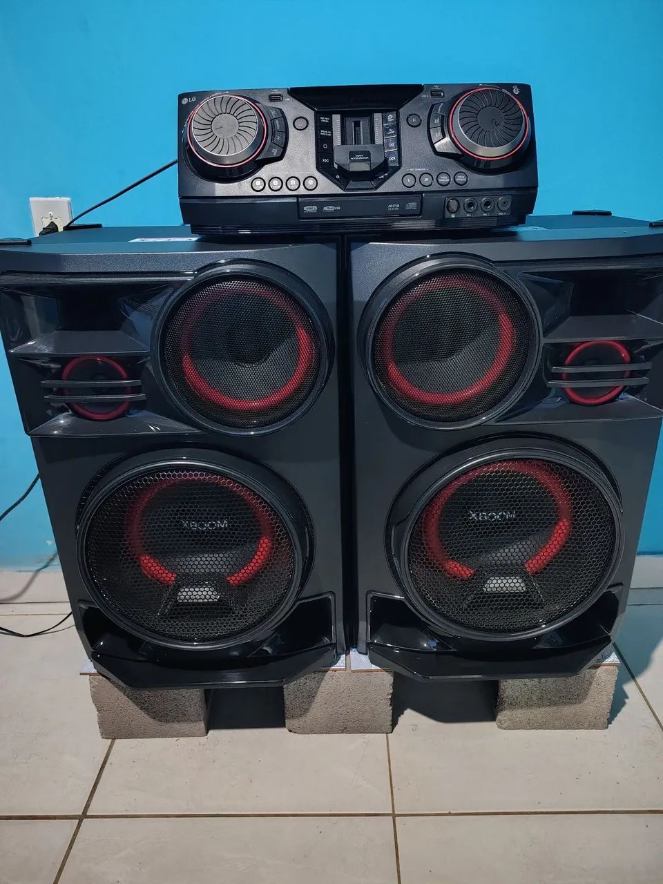 Som LG XBOOM CL98 com caixa amplificada - Aparelhos de Som - Setor Residencial Oeste (São ...