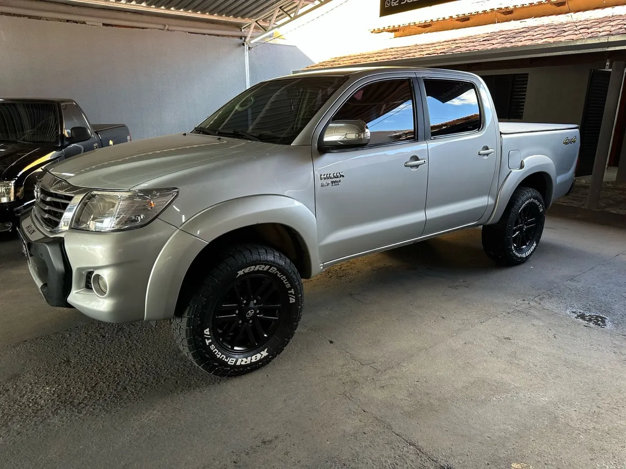 TOYOTA HILUX 2012 Usados e Novos