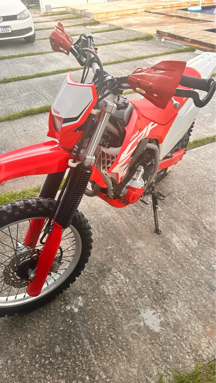 Motos HONDA CRF no Brasil