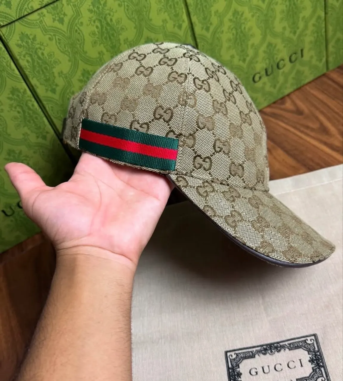 "bone da gucci" - Acessórios no Brasil