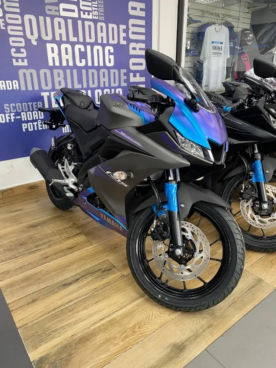 Motos Yamaha YZF no Brasil