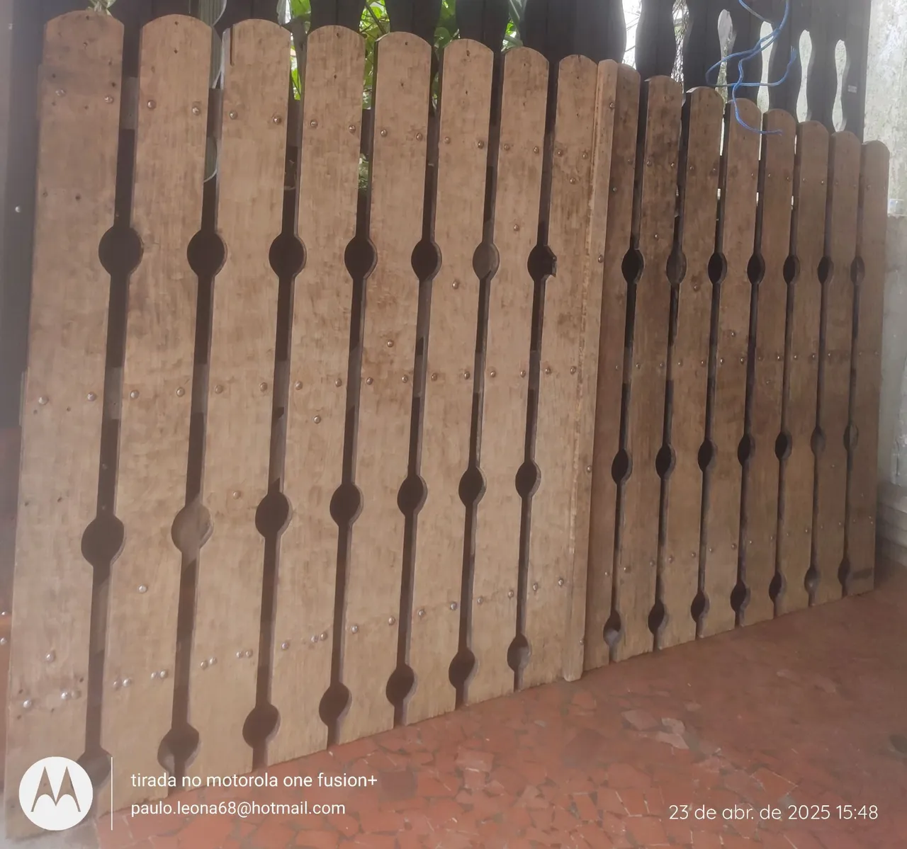 "portao colonial" - Portas e Janelas no Brasil