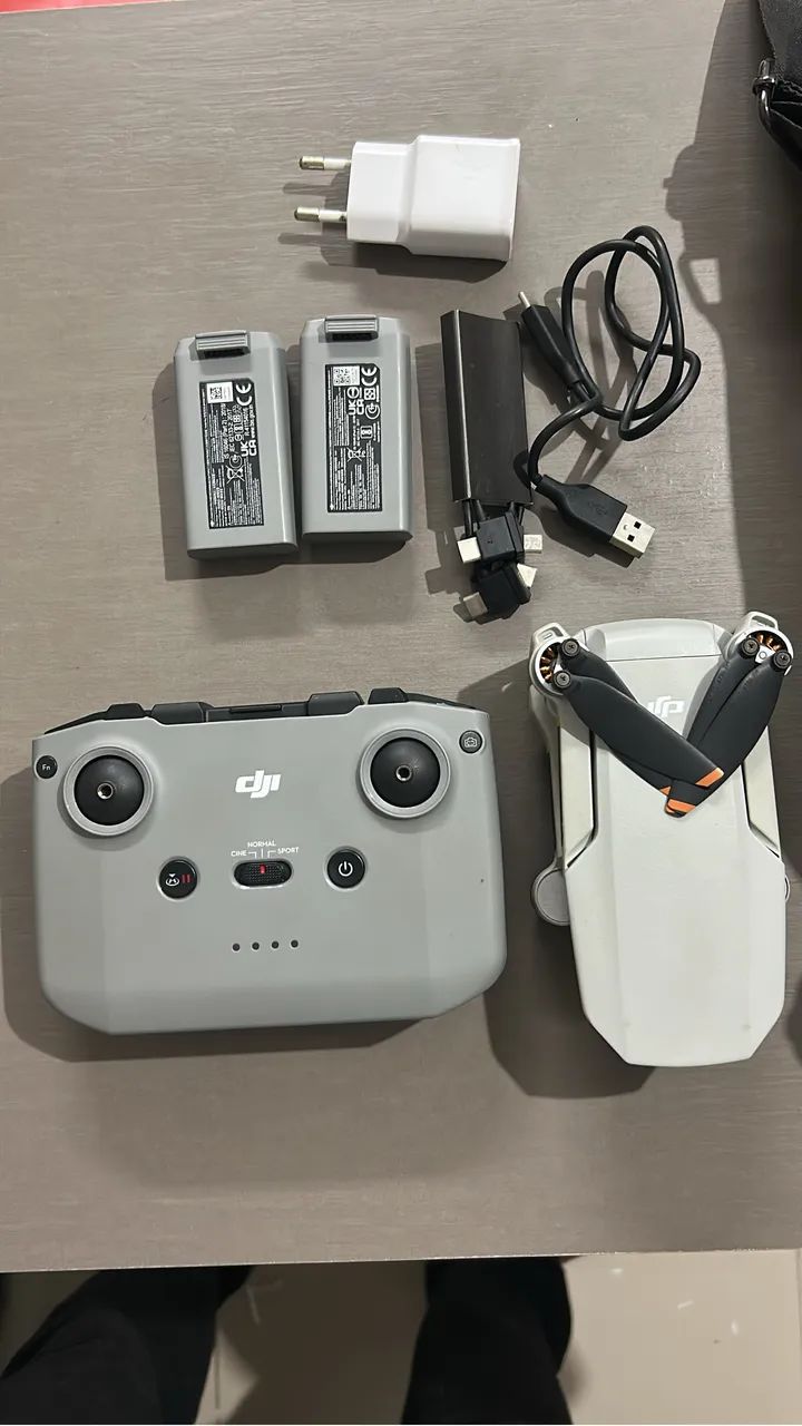 Drone dji mini 2 com acessórios (duas baterias) estado de novo - Drones ...