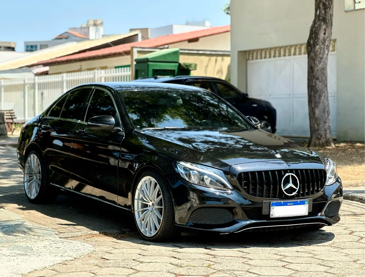 Mercedes-Benz C-180 2016 Usados e Novos