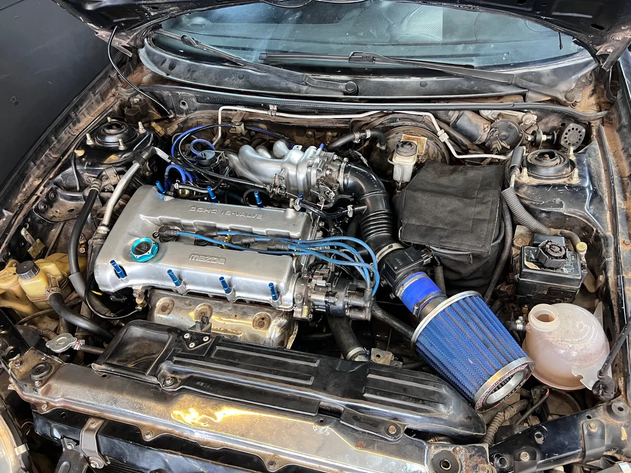 "mazda mx 3" no Brasil