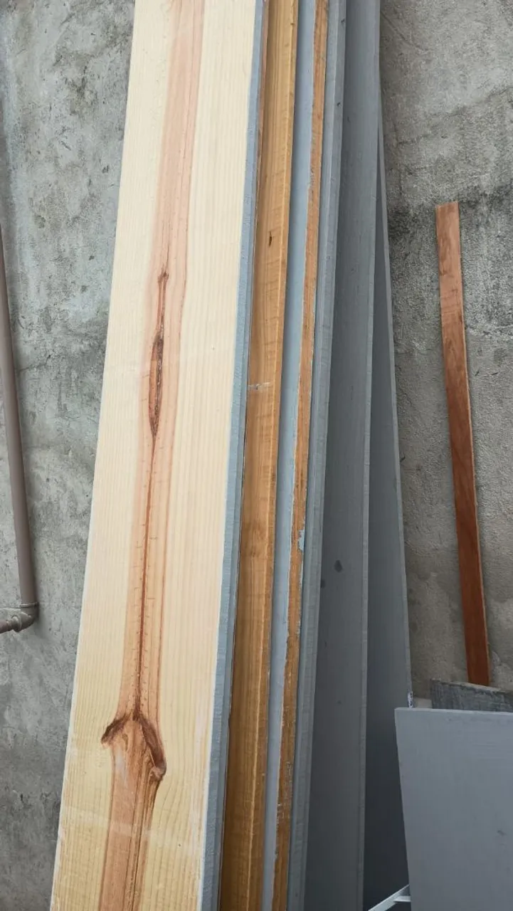 "pinho de riga madeira" no Brasil