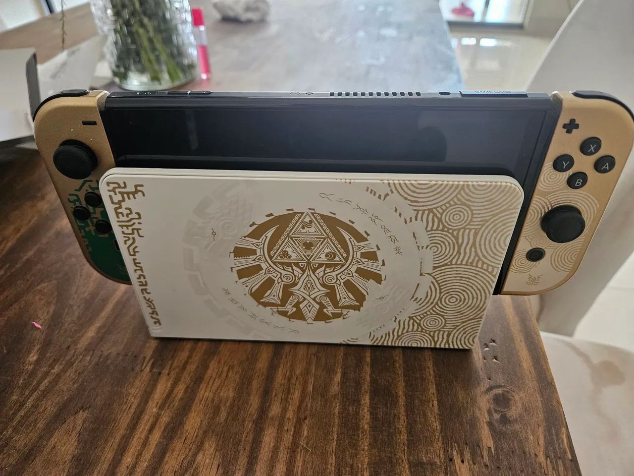 Nintendo Switch Oled - Edição Especial Zelda TotK - Consoles de Vídeo ...