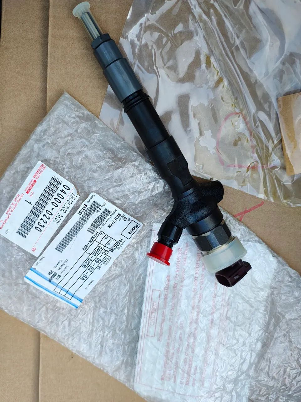 Bico Injetor Toyota Hilux - 04000-02230 - Peças para carros, vans e ...