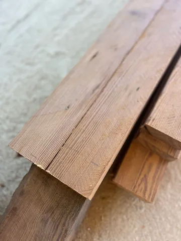 "pinho de riga madeira" no Brasil