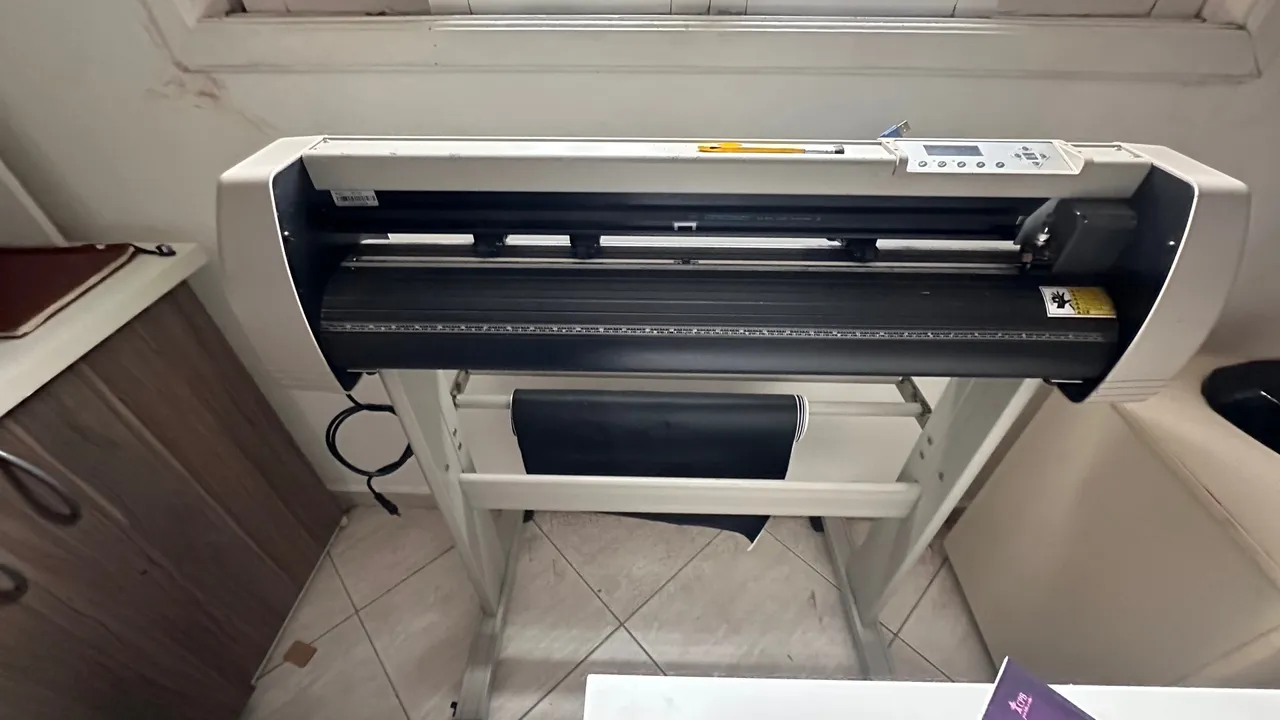 "plotter de recorte" no Brasil