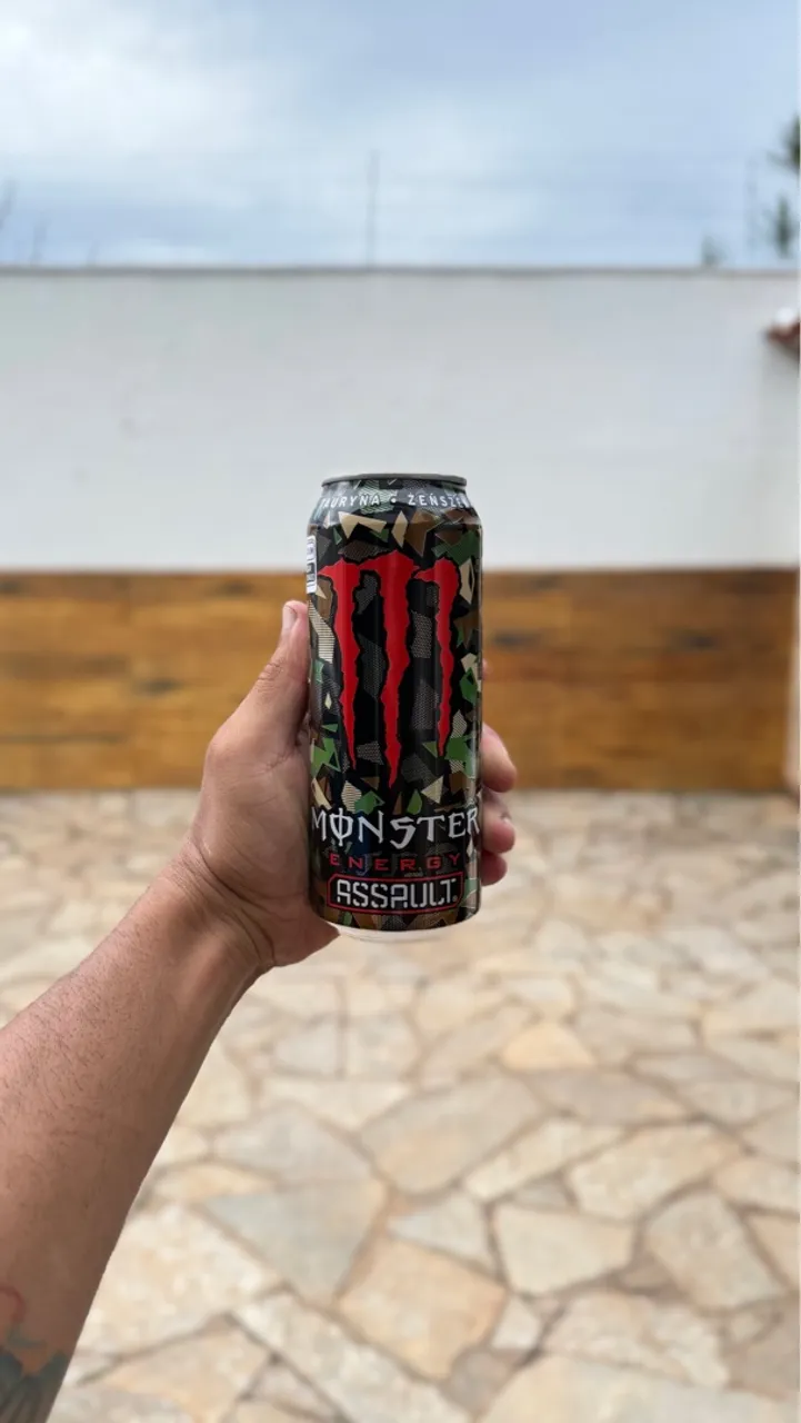 "lata monster" no Brasil