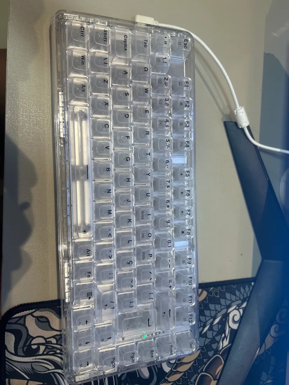 Teclado Redragon Elf pro rgb Crystal clear - Periféricos e Acessórios ...