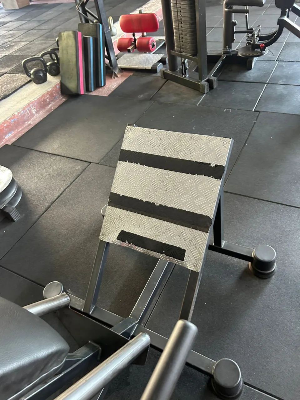 Hack Machine 45° - ?ótima Biomecânica - ?valor 3.500,00 (negociável ...