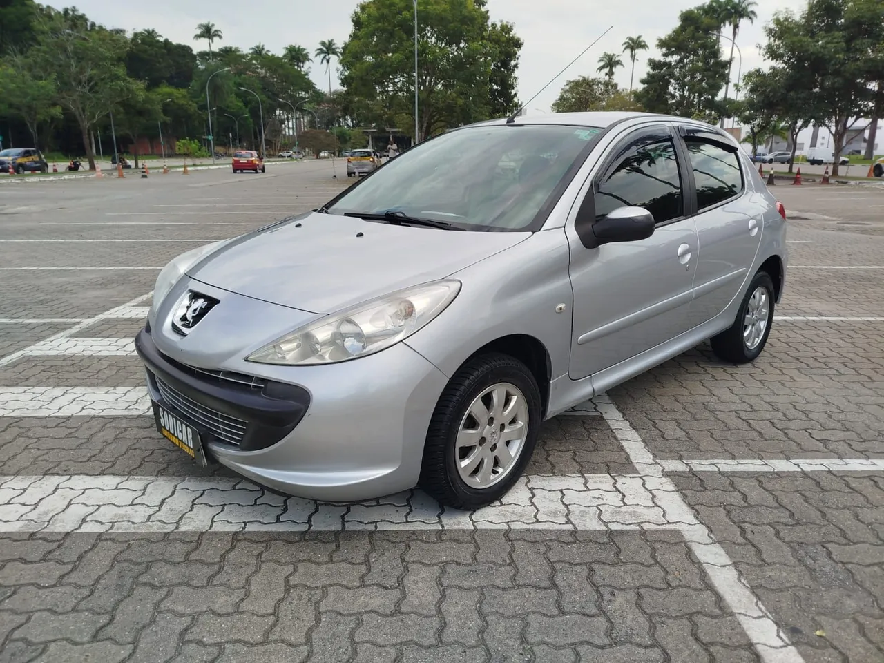 PEUGEOT 207 XR SPORT 1.4 FLEX 8V 5P Usados e Novos - São José Dos ...