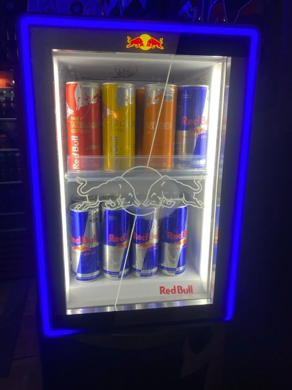 "frigobar red bull" - Geladeiras e Freezers no Brasil