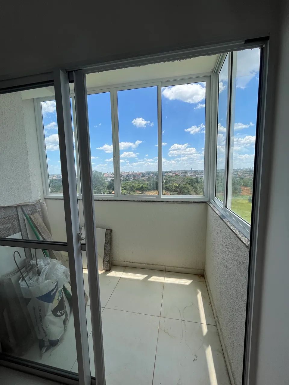 Porta vidro correr - Portas e Janelas - Jardim Holanda, Uberlândia ...