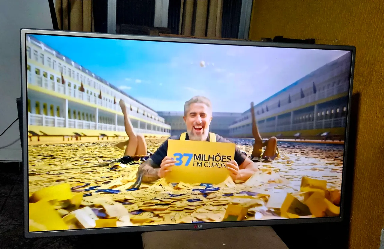 "tv de 42 polegadas" - TVs no Brasil