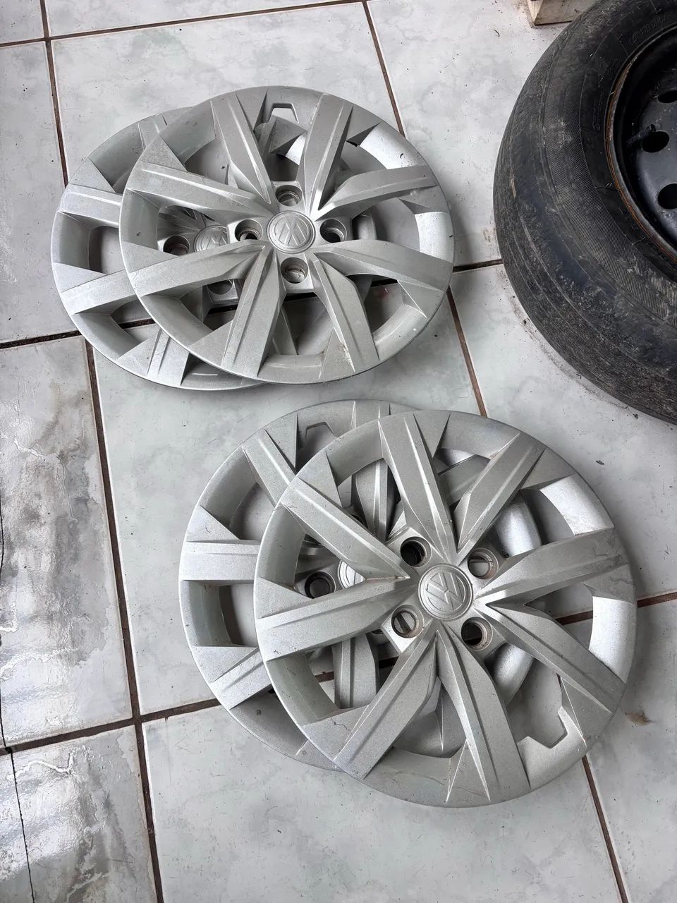 Jogo de calotas original vw aro 14 - Peças para carros, vans e ...