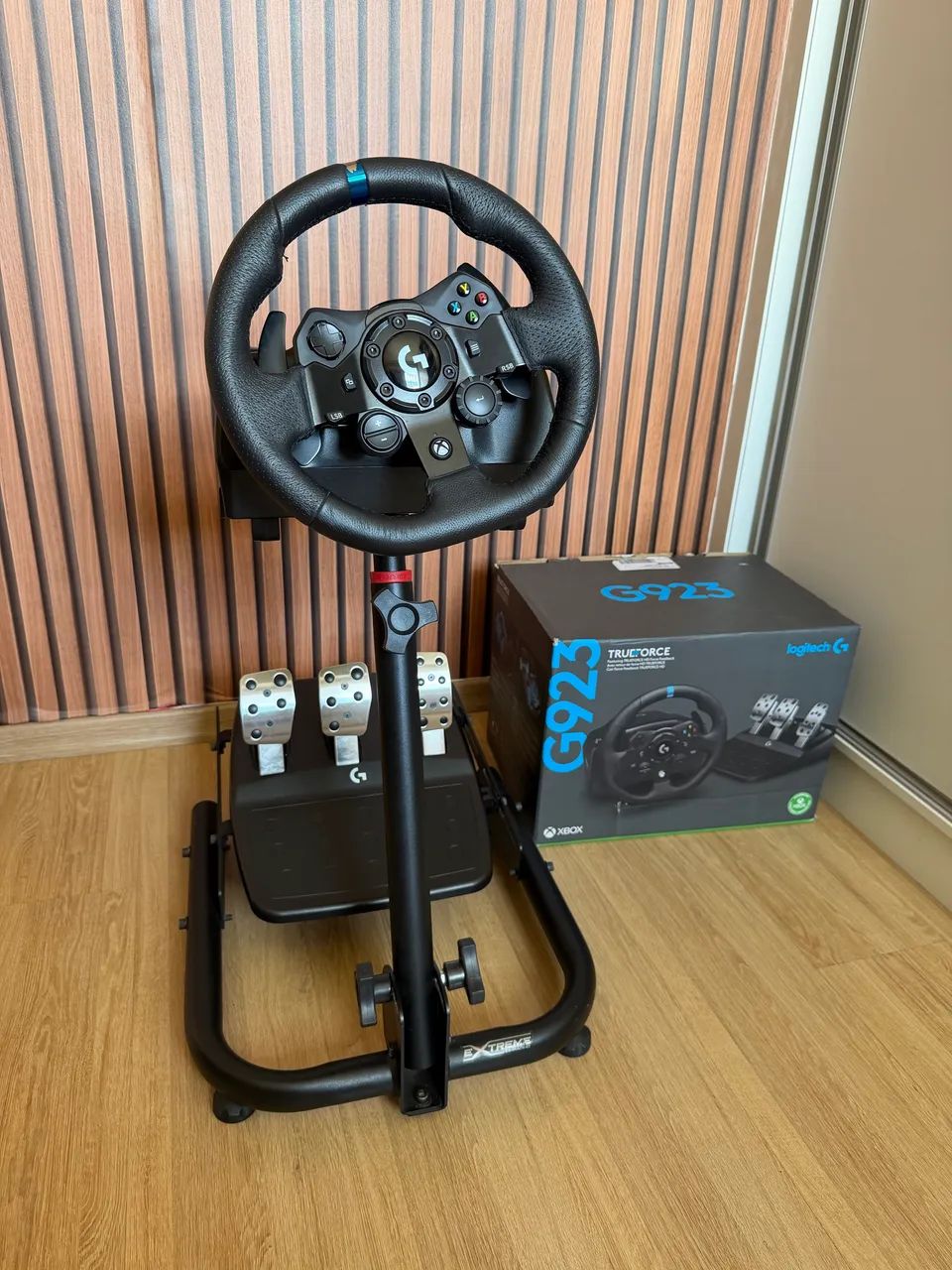 Volante Logitech G923 para Xbox e Pc + Cockpit Extreme SimRacing ...