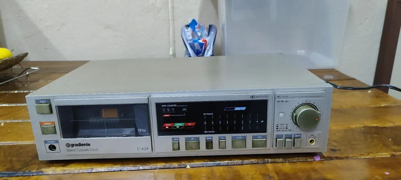 Gradiente C-424 - Cassette Deck leia o anucio - Equipamentos e ...