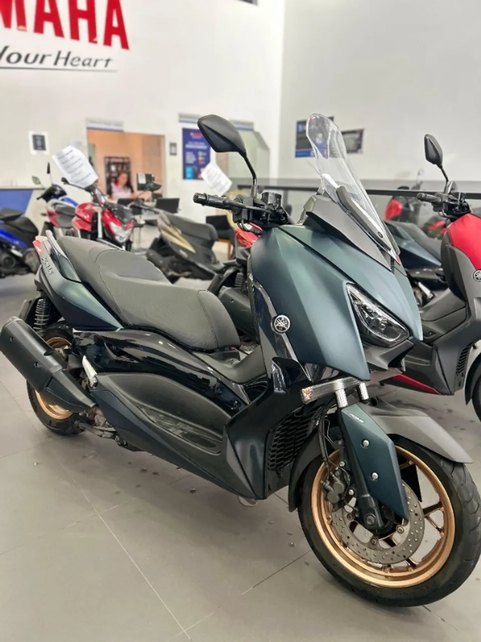 Motos YAMAHA XMAX 2024 no Brasil
