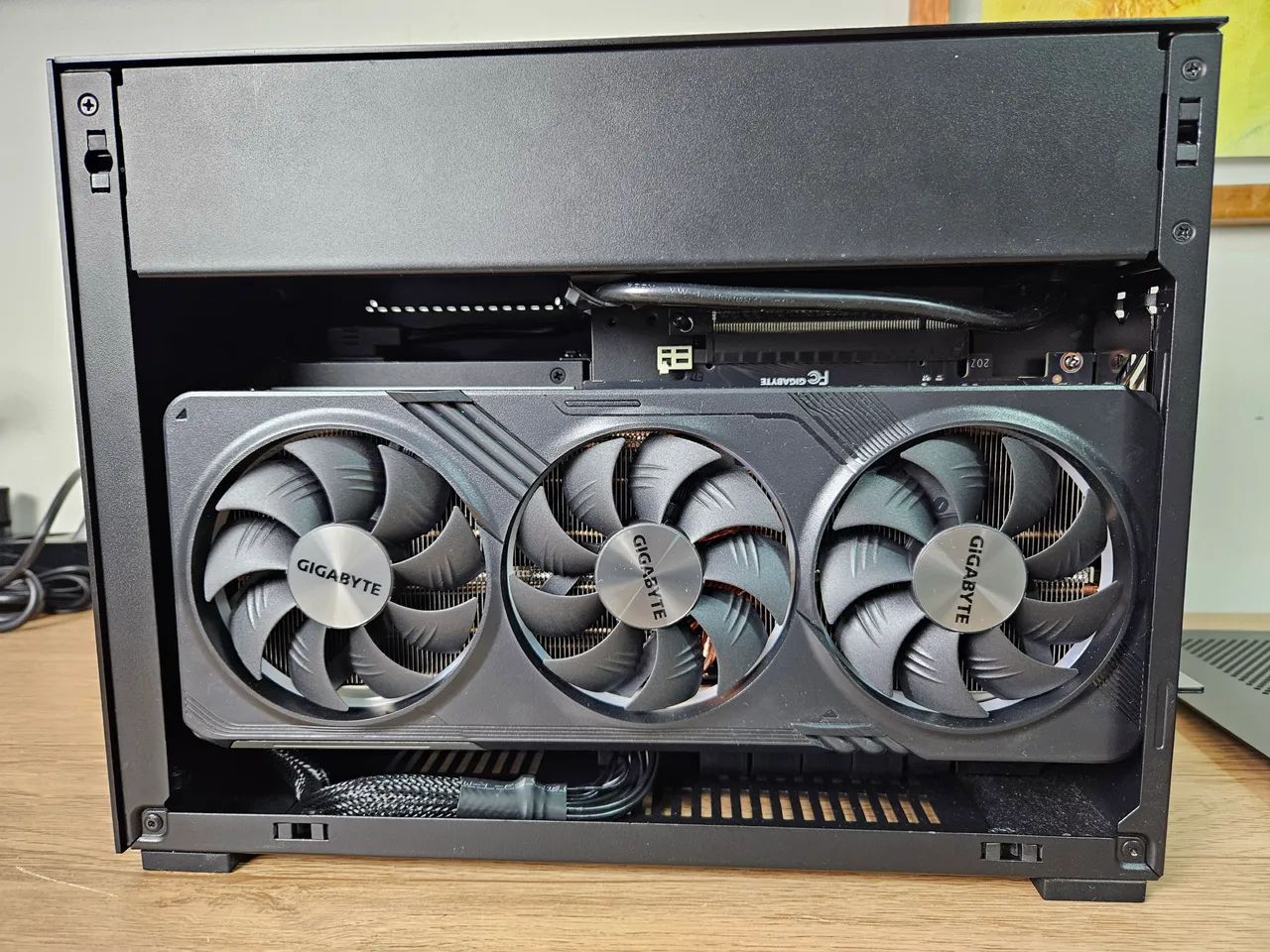 PC Gamer Mini ITX Asus ROG B650i 7800X3D 64Gb 2Tb RTX 4070 Super ...