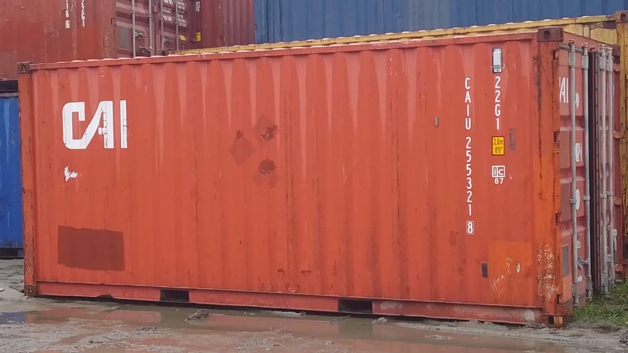 "container 20 pes" no Brasil