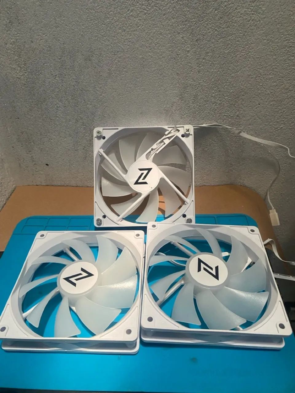 Kit de fan Neologic RGB - Peças de Hardware - Presidente Tancredo Neves ...