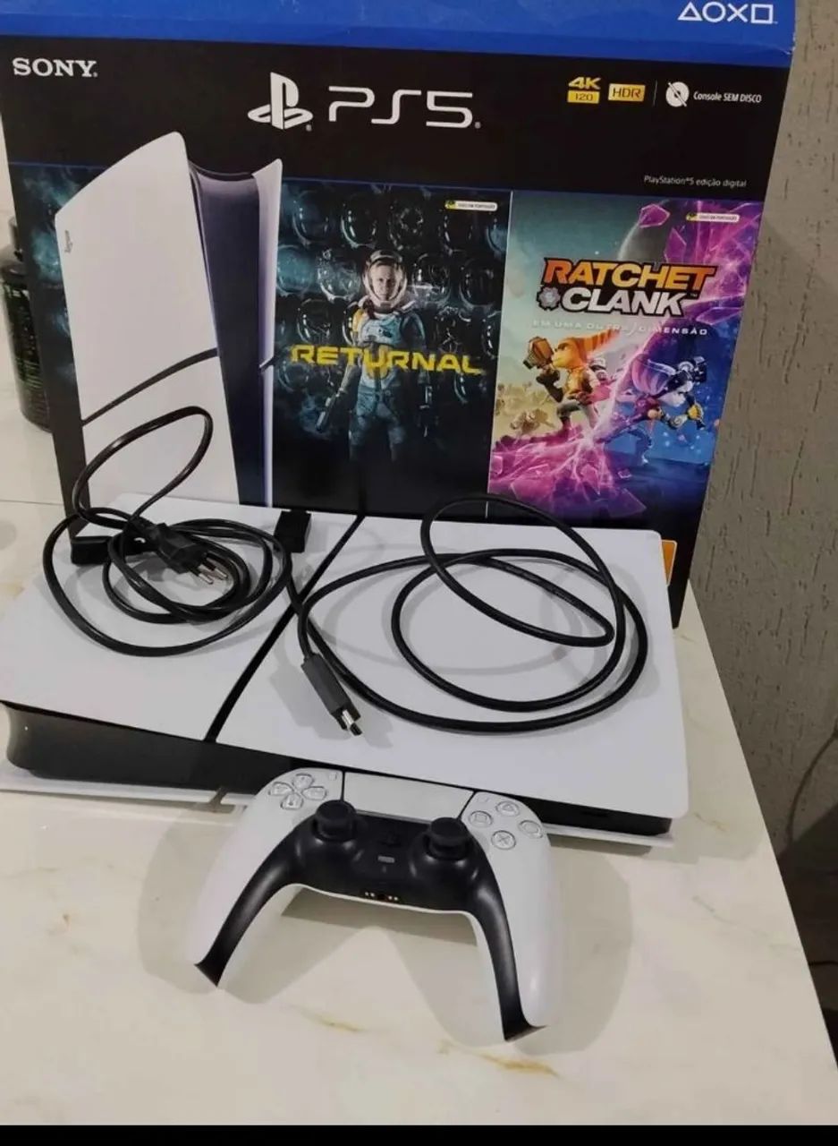 Vendo ps5 slim mídia digital 1tb, um ano de uso, caixa e nota fiscal ...