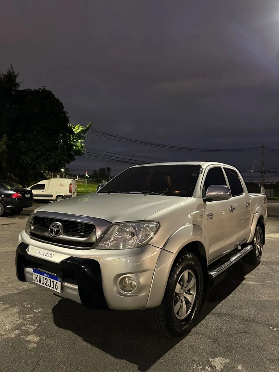 "toyota hilux 2010" - Carros Usados e Novos à venda