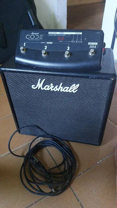 Amplificador Marshall Code 25 + Footswitch-Aceito trocas - Instrumentos ...