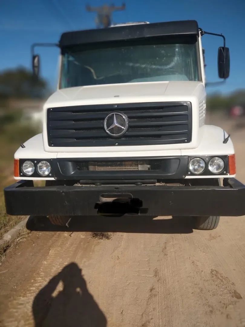 Caminhão Mercedes 1620 Truck - Caminhões - Centro, Camaquã 1349556613 | OLX