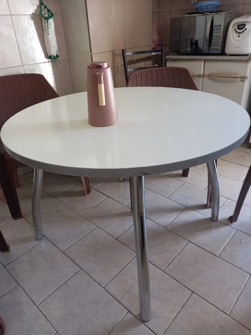 "mesa redonda branca" - Mesas no Brasil