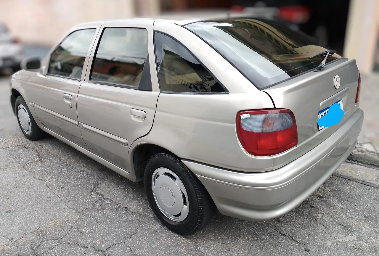 VOLKSWAGEN POINTER Usados e Novos