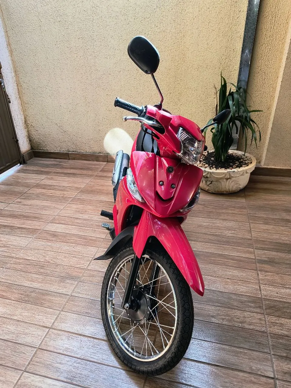 Motos YAMAHA CRYPTON no Brasil