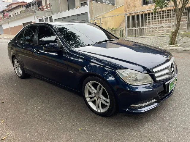 MERCEDES-BENZ C-180 2012 Usados e Novos