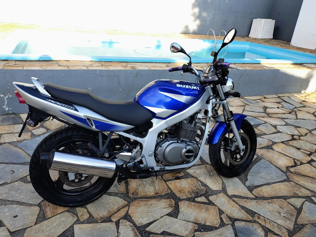 Motos SUZUKI GS no Brasil