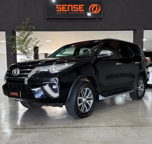 "carro hilux sw4" - Carros Usados e Novos à venda