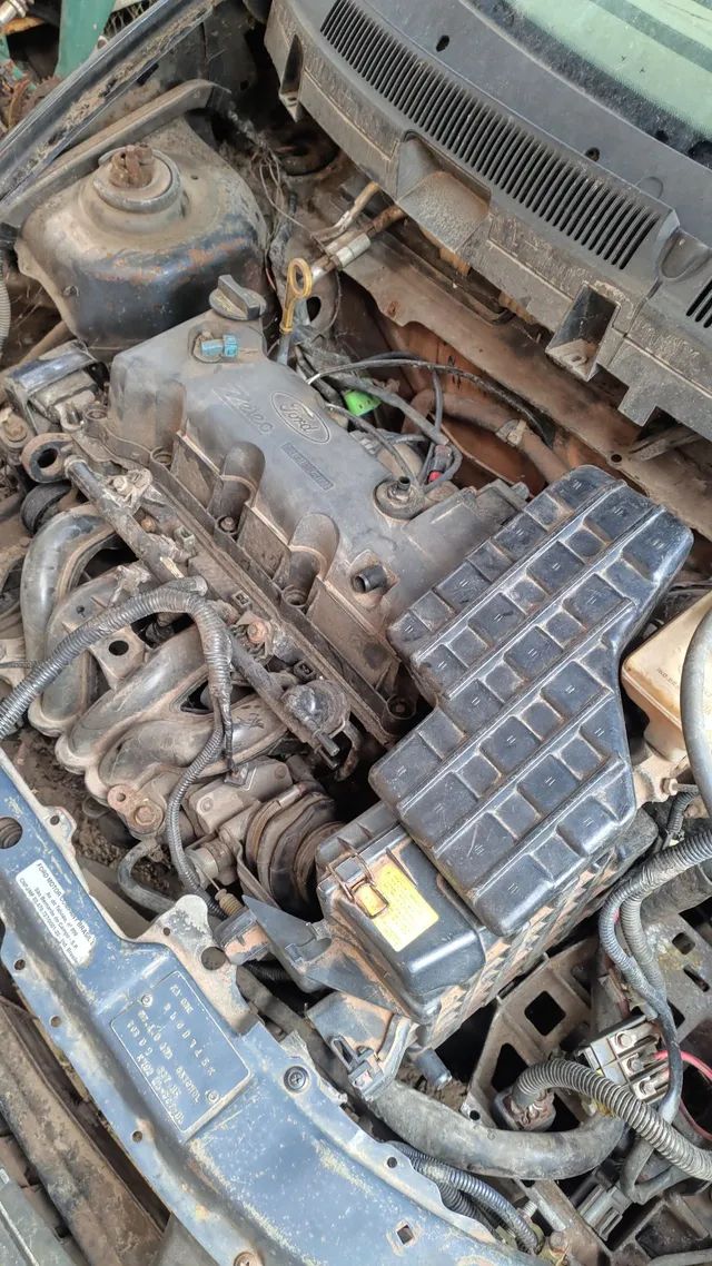 "motor zetec rocam 1 0" no Brasil