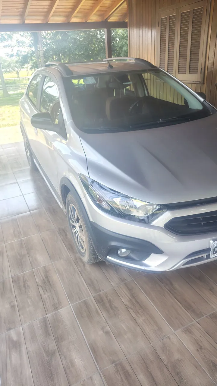 Chevrolet Onix 2018 Usados e Novos